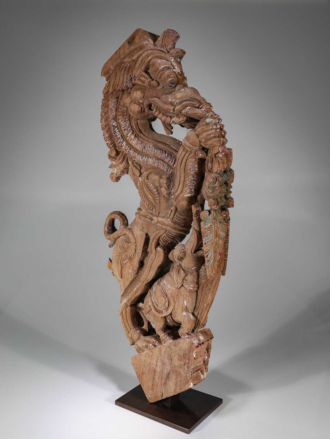 Lot 160 - YALI MYTHICAL CREATURE